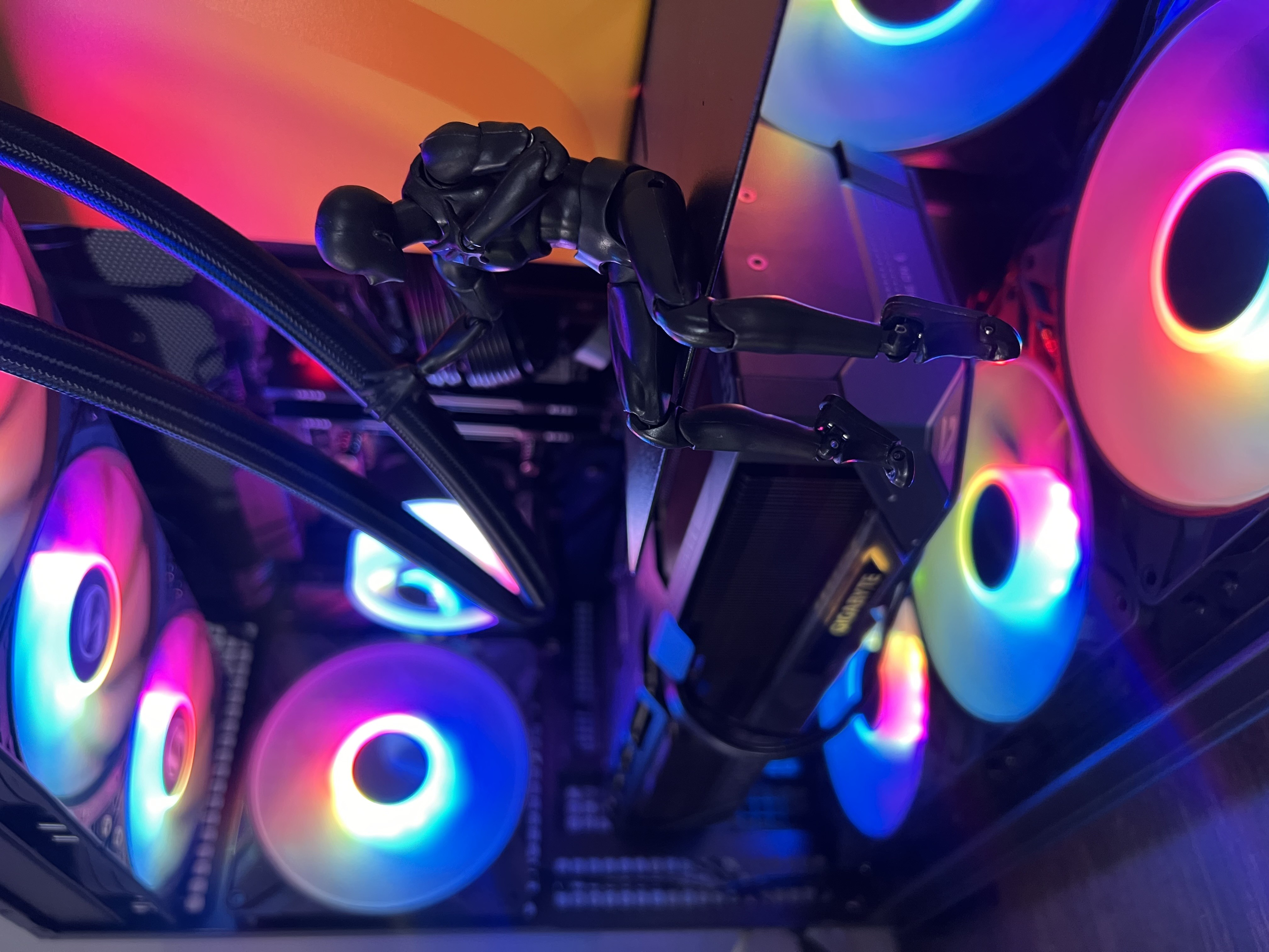 Gigabyte GeForce RTX 5080 GAMING OC 16G (GV-N5080GAMING OC-16GD) - buy ...